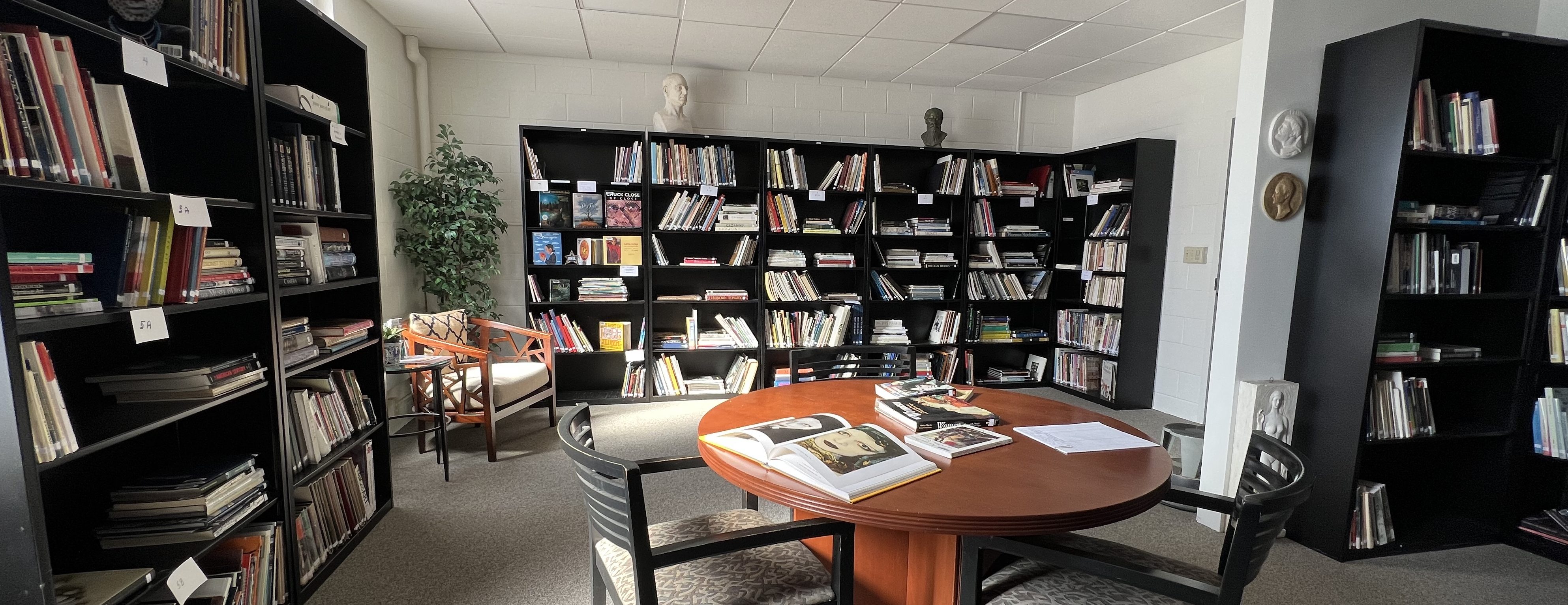 Five Points Arts Center Library - Five Points Center For The Visual Arts